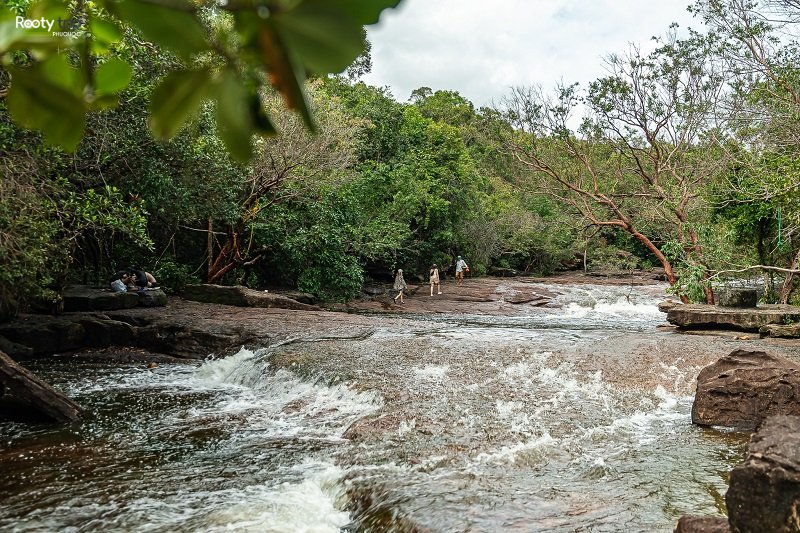 Da Ban Stream Phu Quoc - Extremely "chill" camping spot