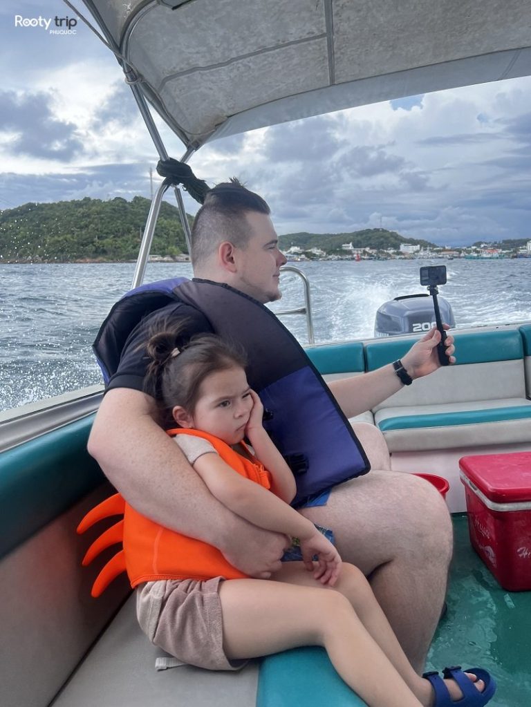 Discover May Rut Trong Island in Phu Quoc - Rooty Trip